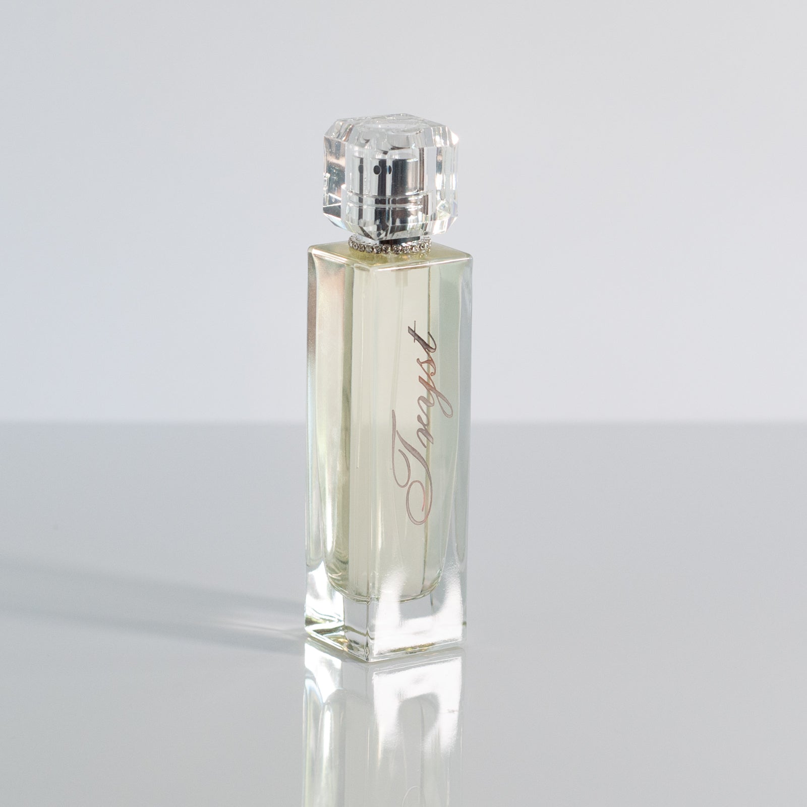 Tryst Eau de Parfum | Luxurious Fragrance – Lady Primrose