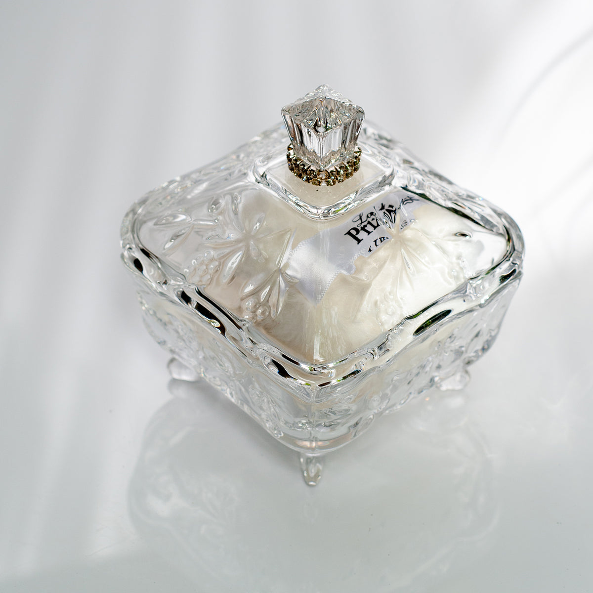 Tryst Dusting Silk Powder Vanity Jar – Lady Primrose